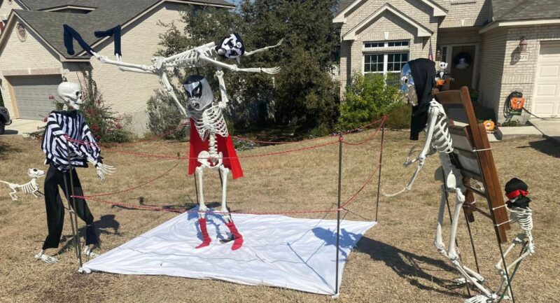 This Family in San Antonio Creates a New Skeleton Scene on Their Front ...