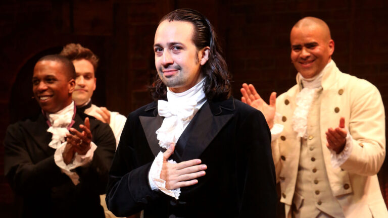 Lin-Manuel Miranda Hits SNL as Hamilton to Remind Us: ‘America Will ...